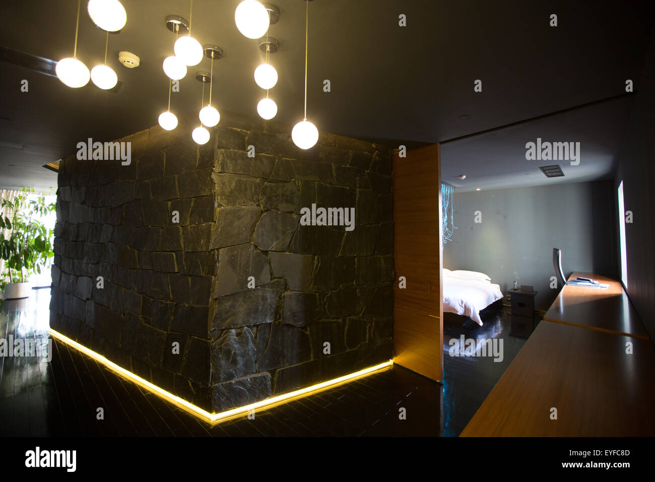 Emperor hotel china hi-res stock photography and images - Alamy