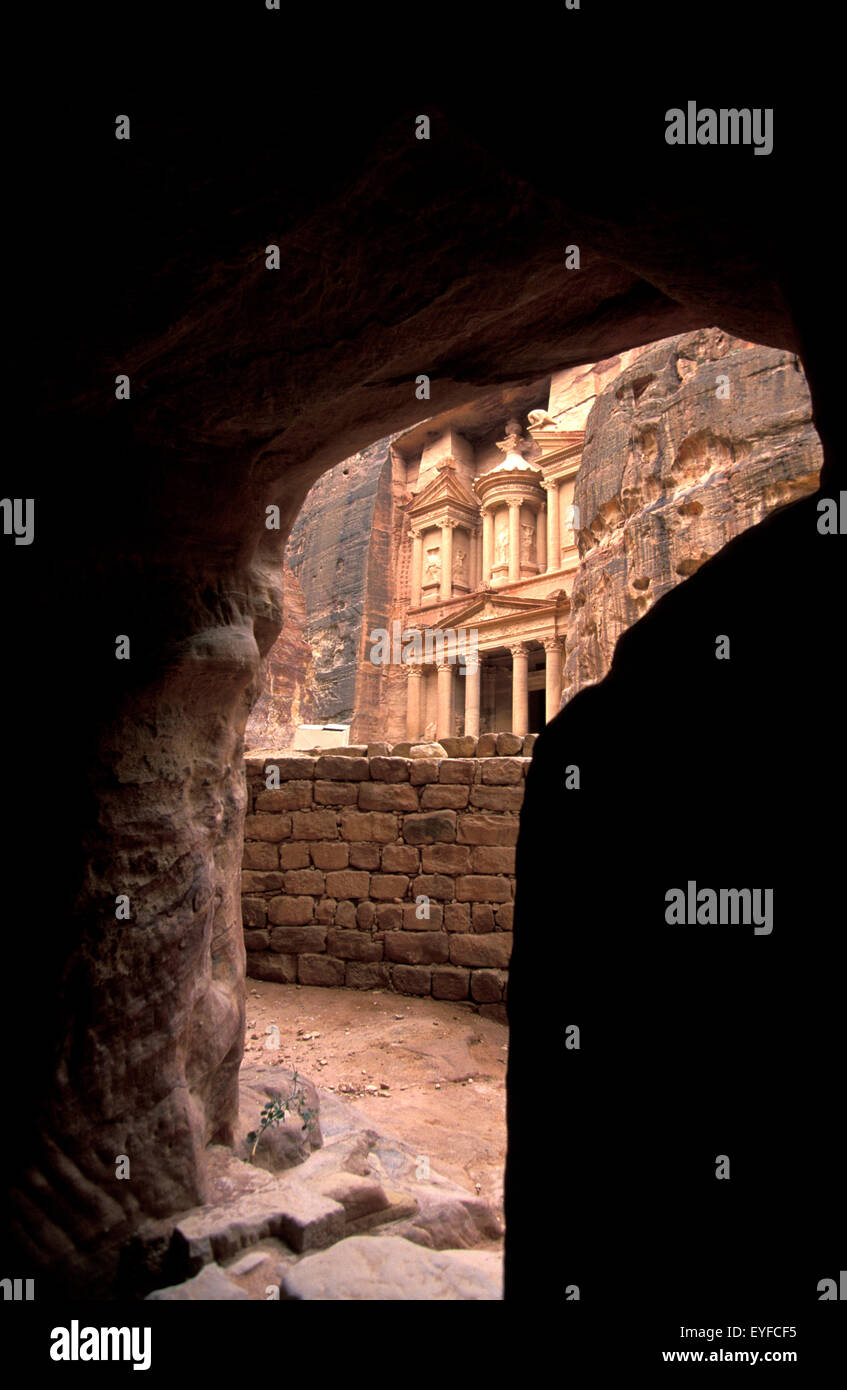 The Treasury, Petra, Jordan Stock Photo - Alamy