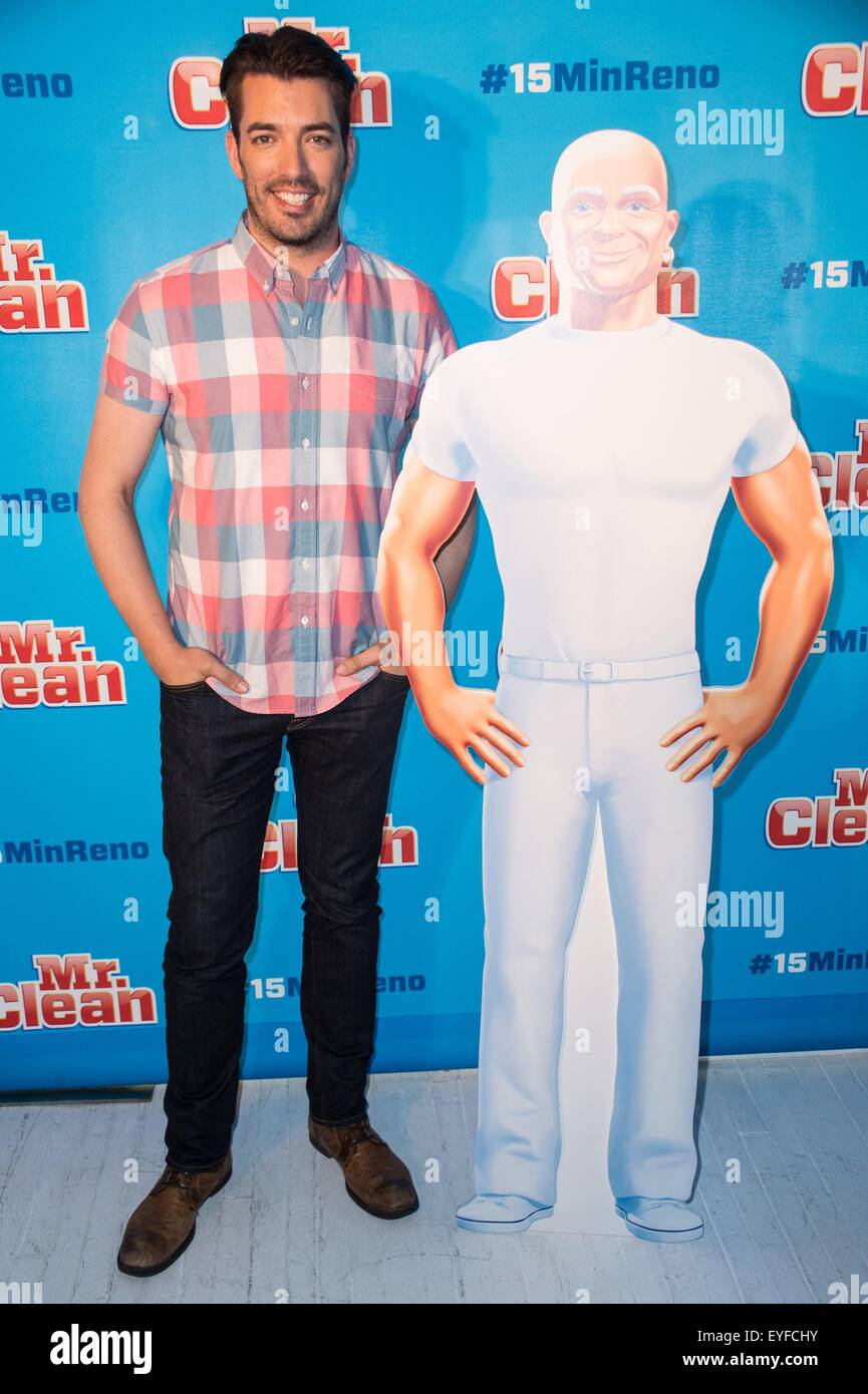 New York, NY, USA. 28th July, 2015. Jonathan Scott at a public ...