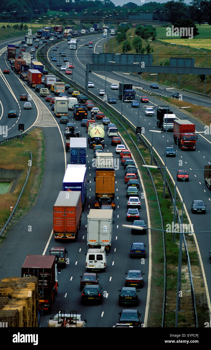 Traffic jams uk hi-res stock photography and images - Alamy