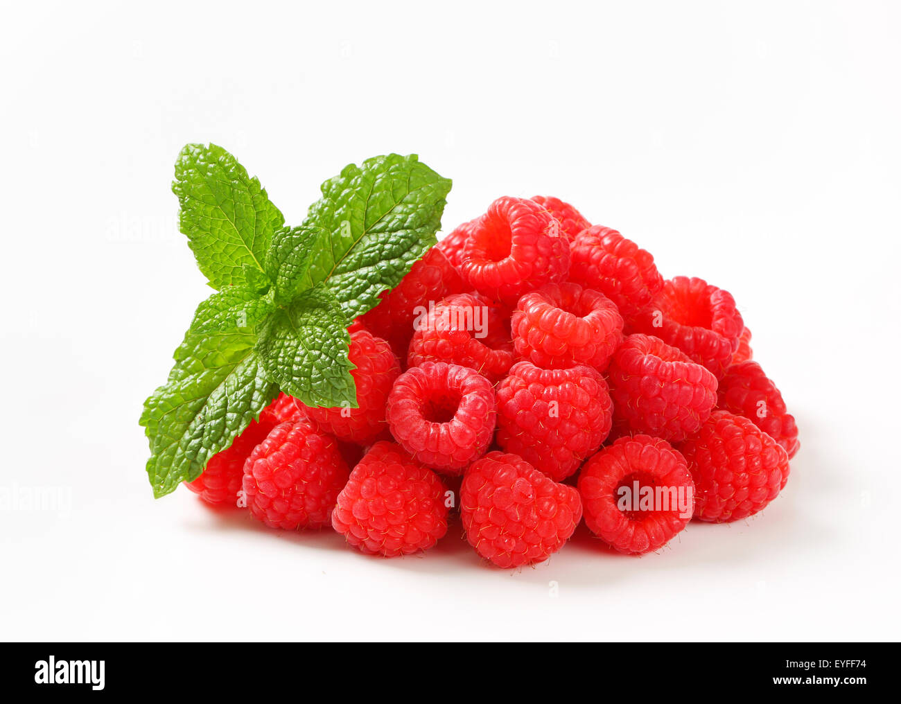 Studio shot of fresh raspberries Stock Photo - Alamy