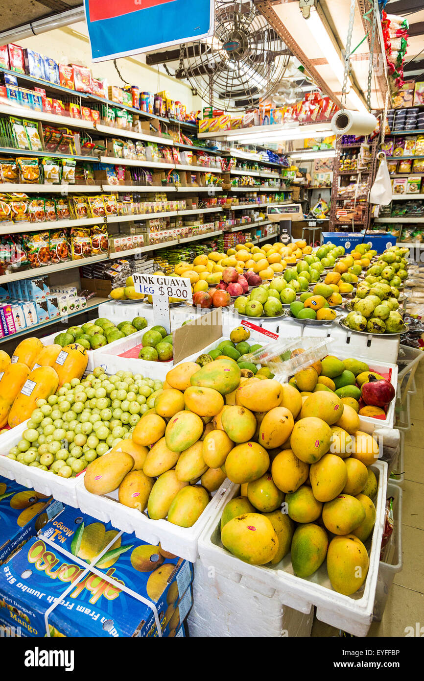 Mangoes shop hi-res stock photography and images - Alamy