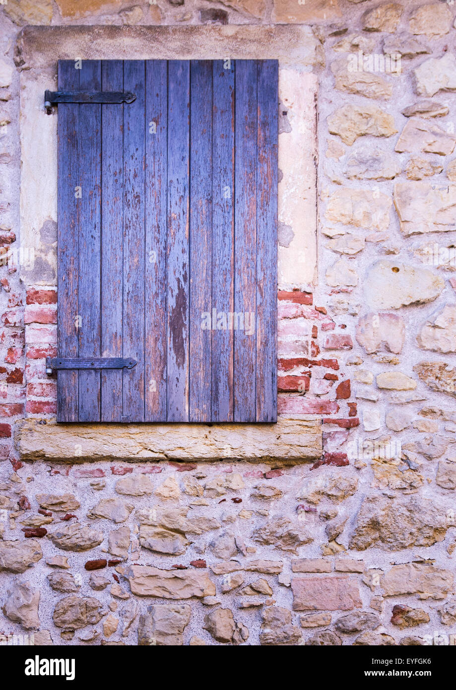 Window old house ancient hi-res stock photography and images - Alamy