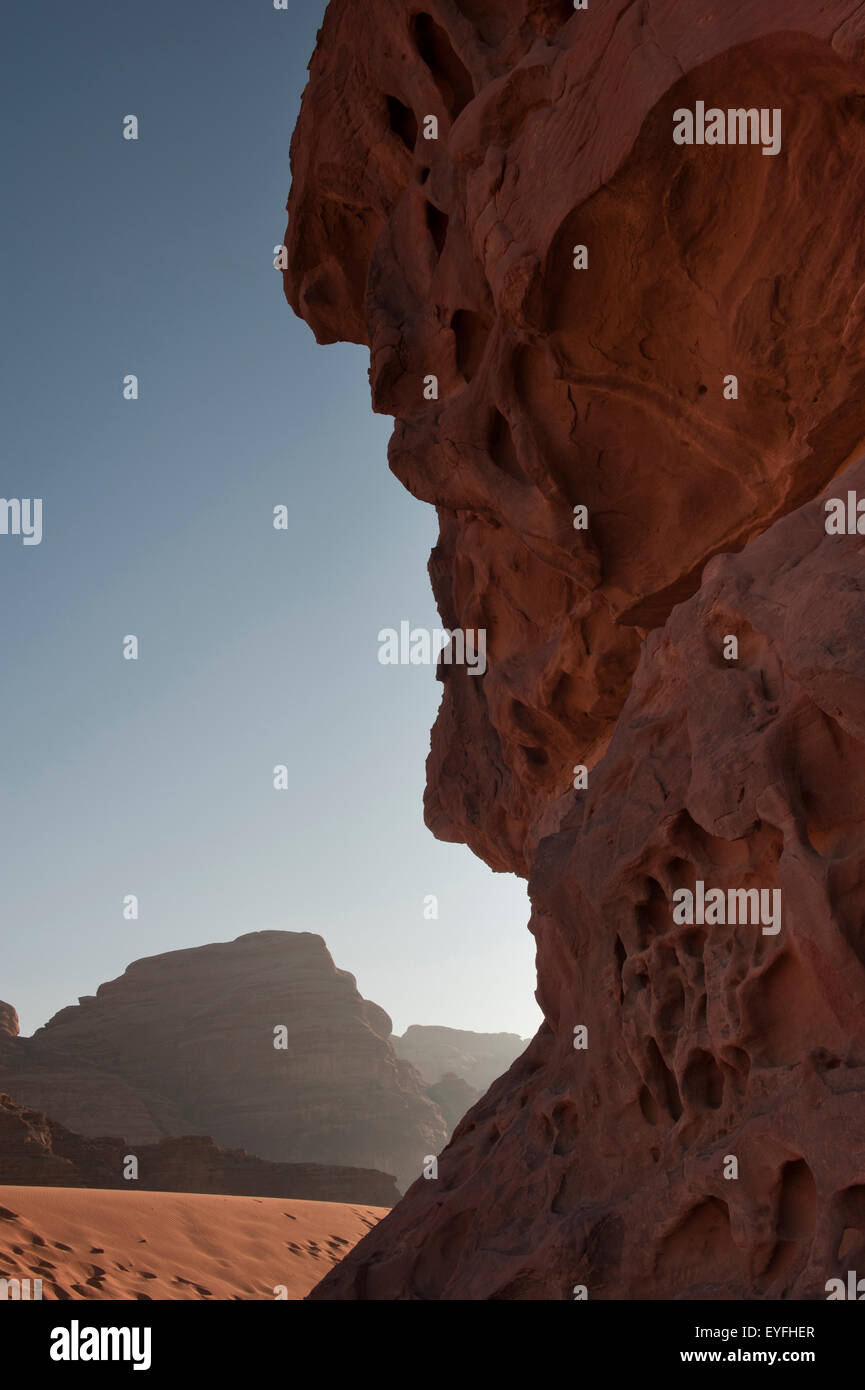 Monolithic rockscapes hi-res stock photography and images - Alamy