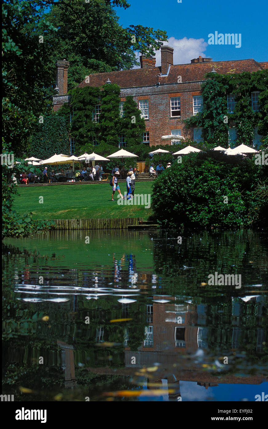 Pashley manor gardens hi-res stock photography and images - Alamy