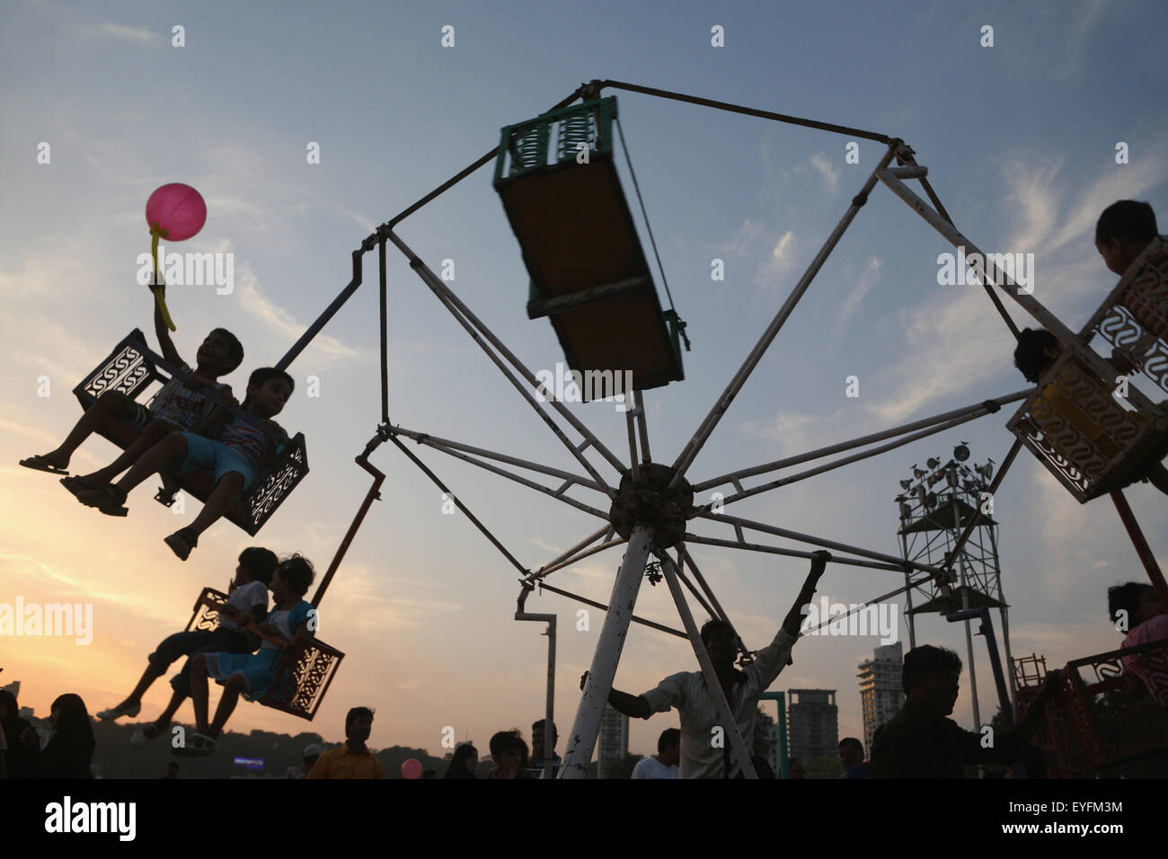 Fairground silhouette hi-res stock photography and images - Alamy