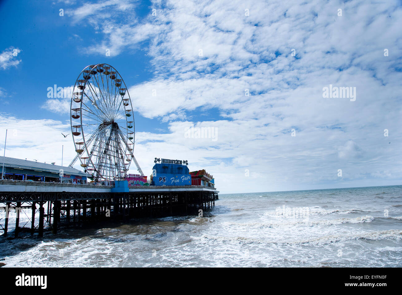 Blackpool central pier reaches out into the sea, Blackpool Pleasure ...