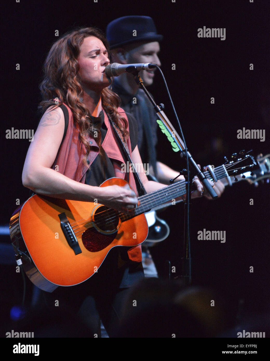 Brandi carlile guitar hi-res stock photography and images - Alamy