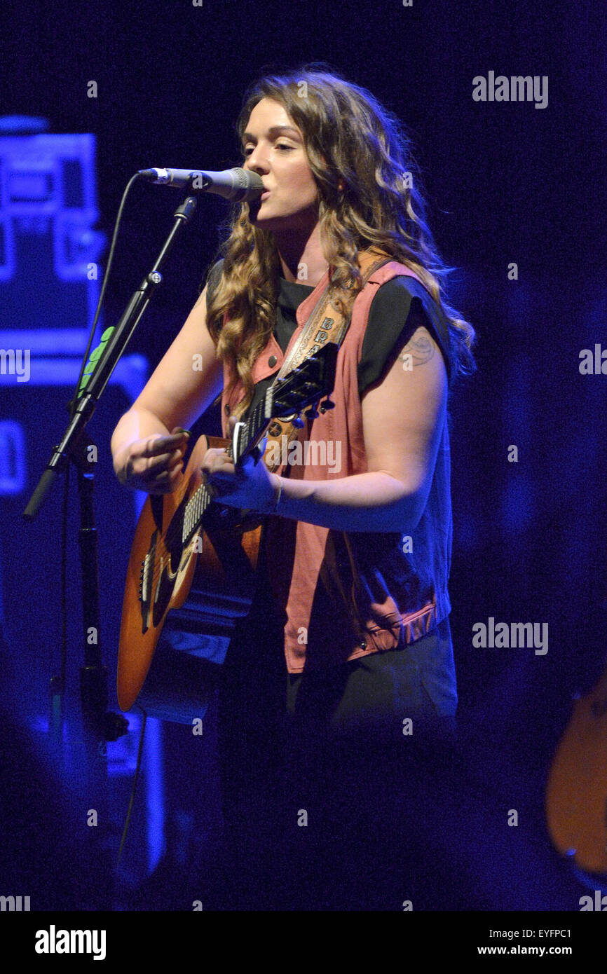 Brandi carlile guitar hi-res stock photography and images - Alamy