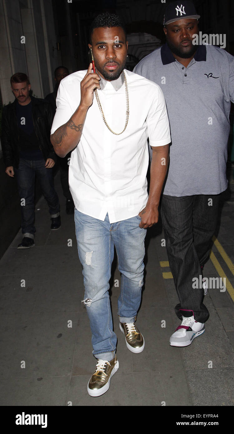 Jason Derulo talks on his phone as he leaves Cafe Royal Featuring ...