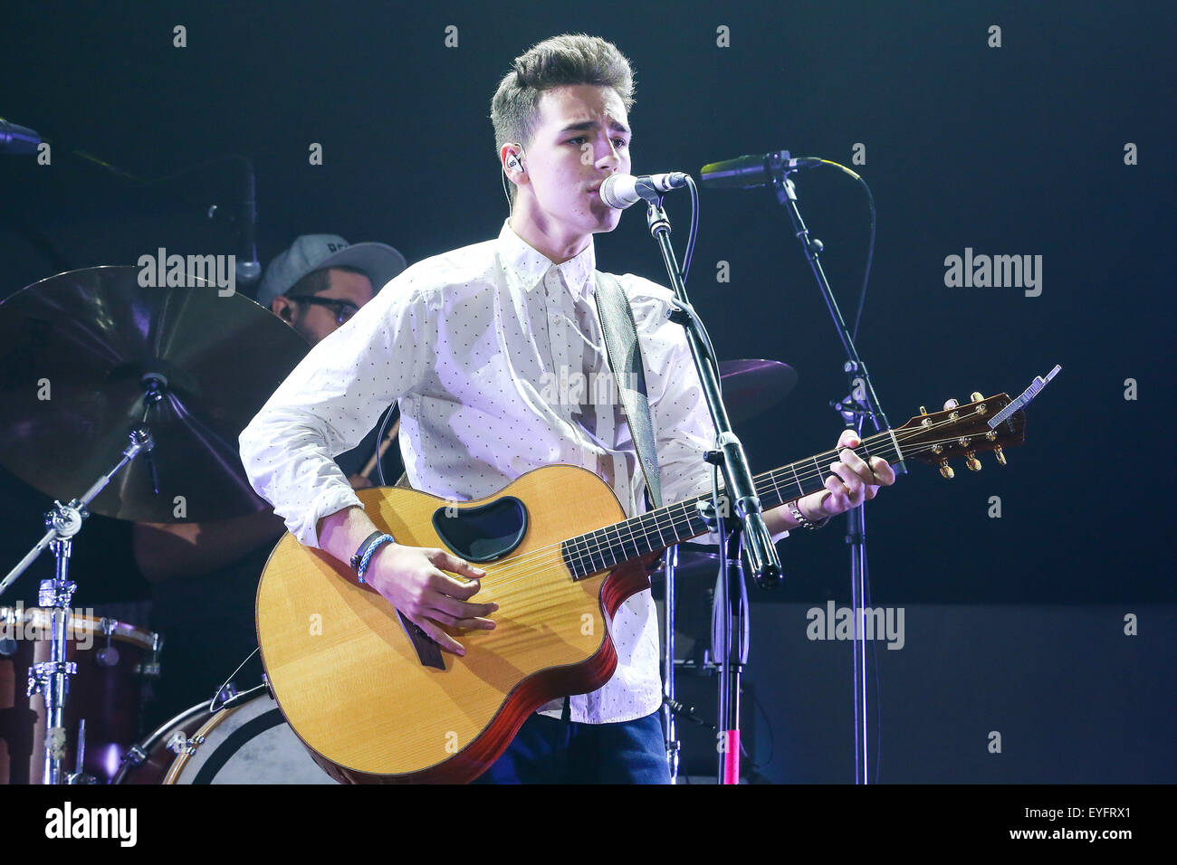 Raleigh, North Carolina, USA. 11th July, 2015. Singer JACOB WHITESIDES ...