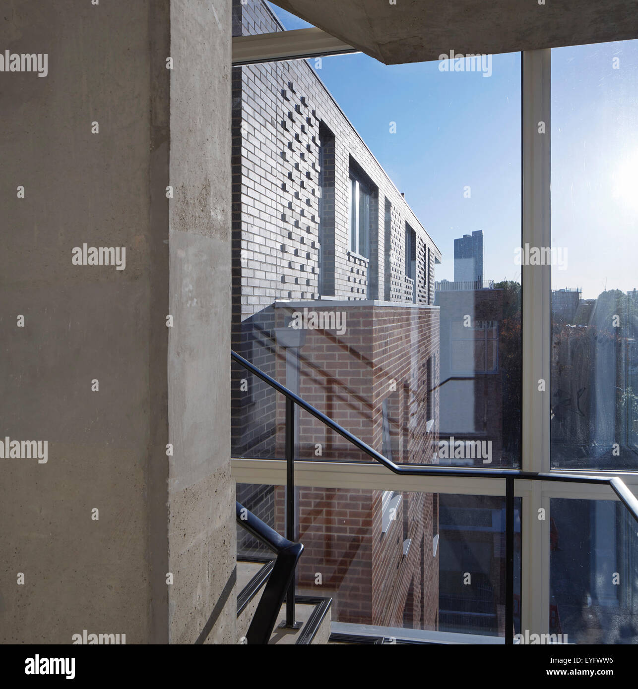 Back lt hi-res stock photography and images - Alamy