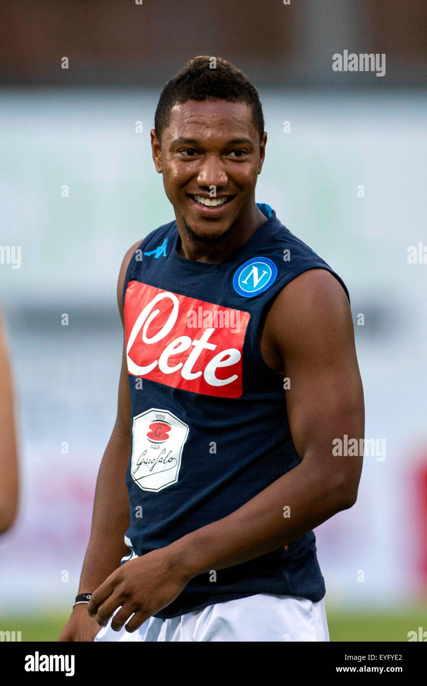 Jonathan alexander de guzman hi-res stock photography and images - Alamy