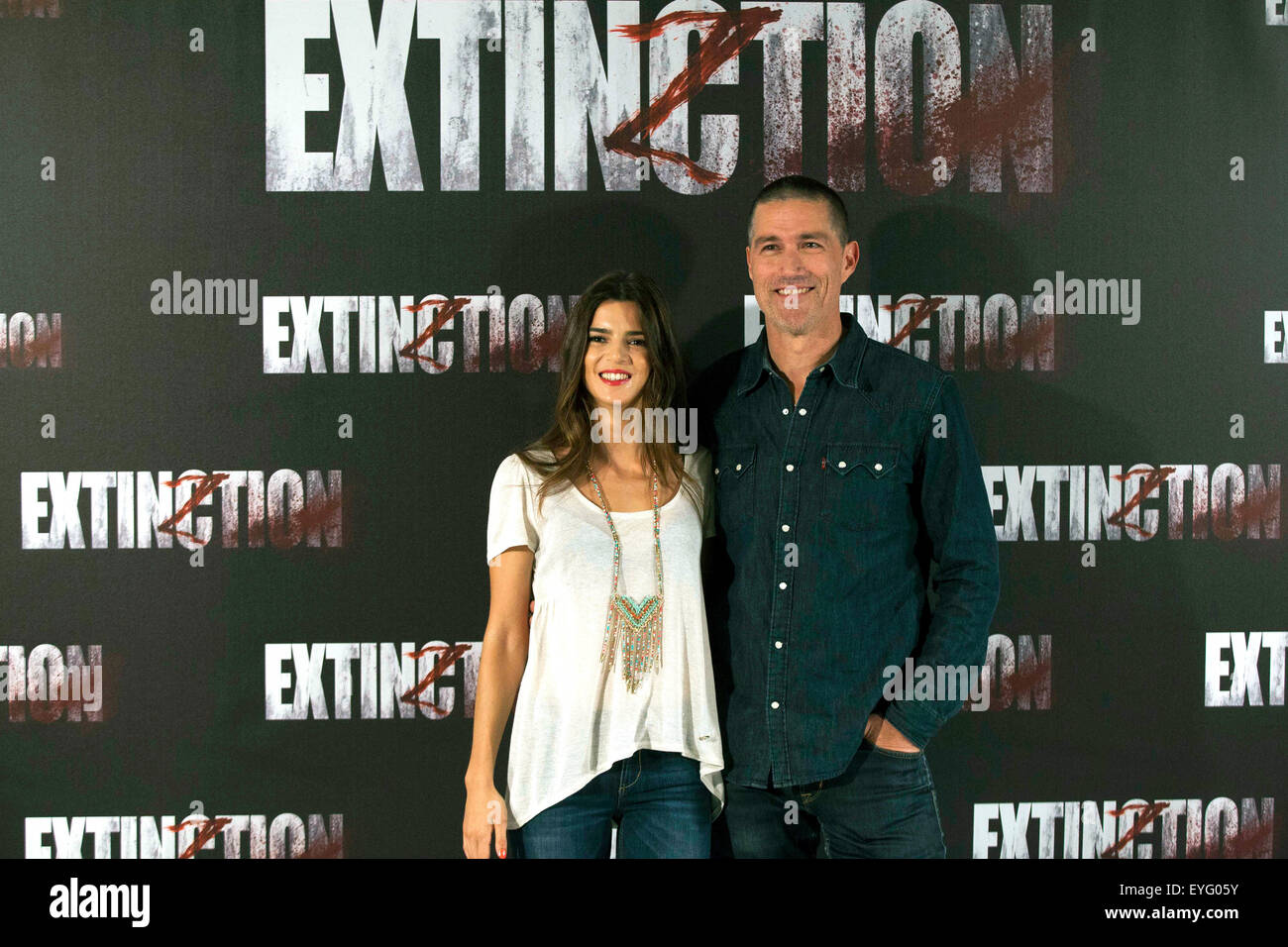 Clara Lago and Matthew Fox attend the 'Extinction' photocall at ...