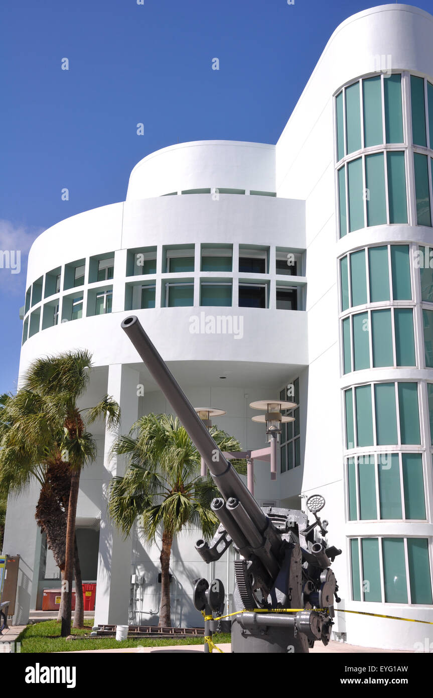 Luxury building hi-res stock photography and images - Alamy