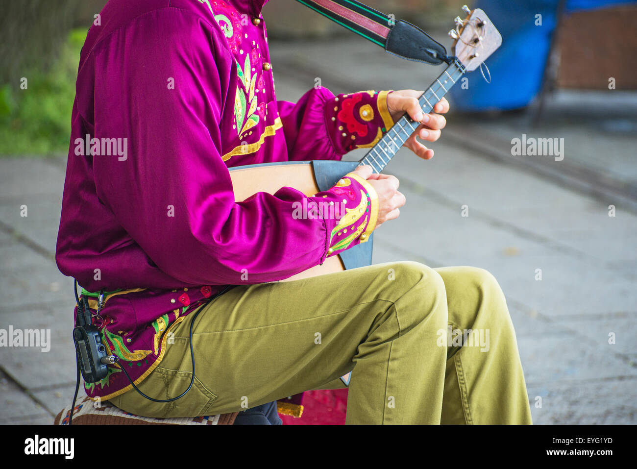 Balalaika player hi-res stock photography and images - Alamy