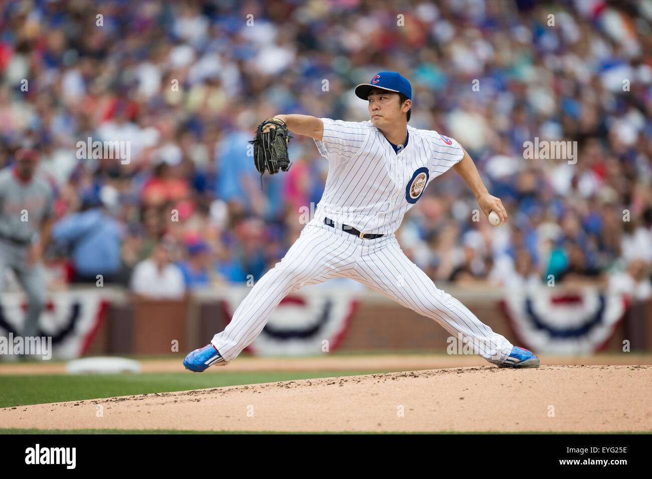 Chicago, Illinois, USA. 25th May, 2015. Tsuyoshi Wada (Cubs) MLB ...