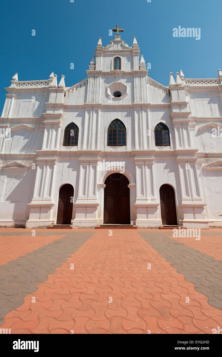 India, Old Portugese church; Goa Stock Photo - Alamy