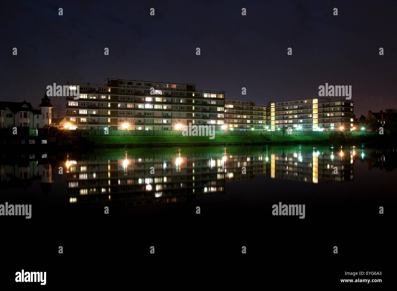 Block flats night hi-res stock photography and images - Alamy