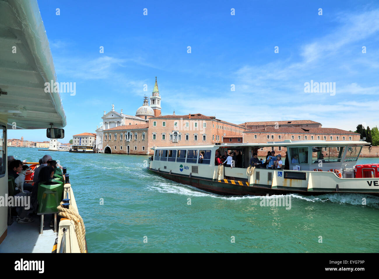Vaporetto water-bus in Venice Stock Photo - Alamy
