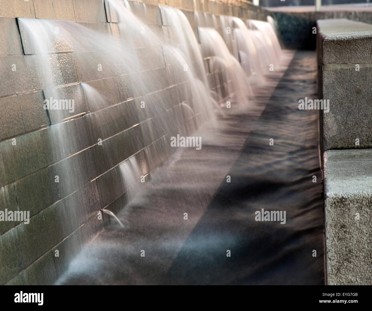 Long exposure water feature fountain hi-res stock photography and ...