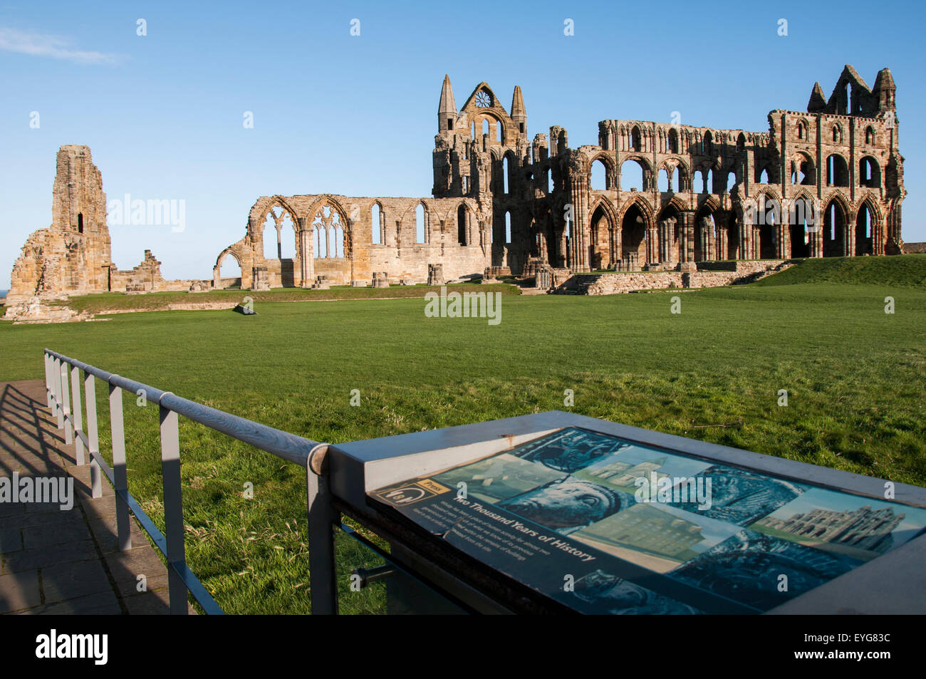 Whitby abbey winter hi-res stock photography and images - Alamy