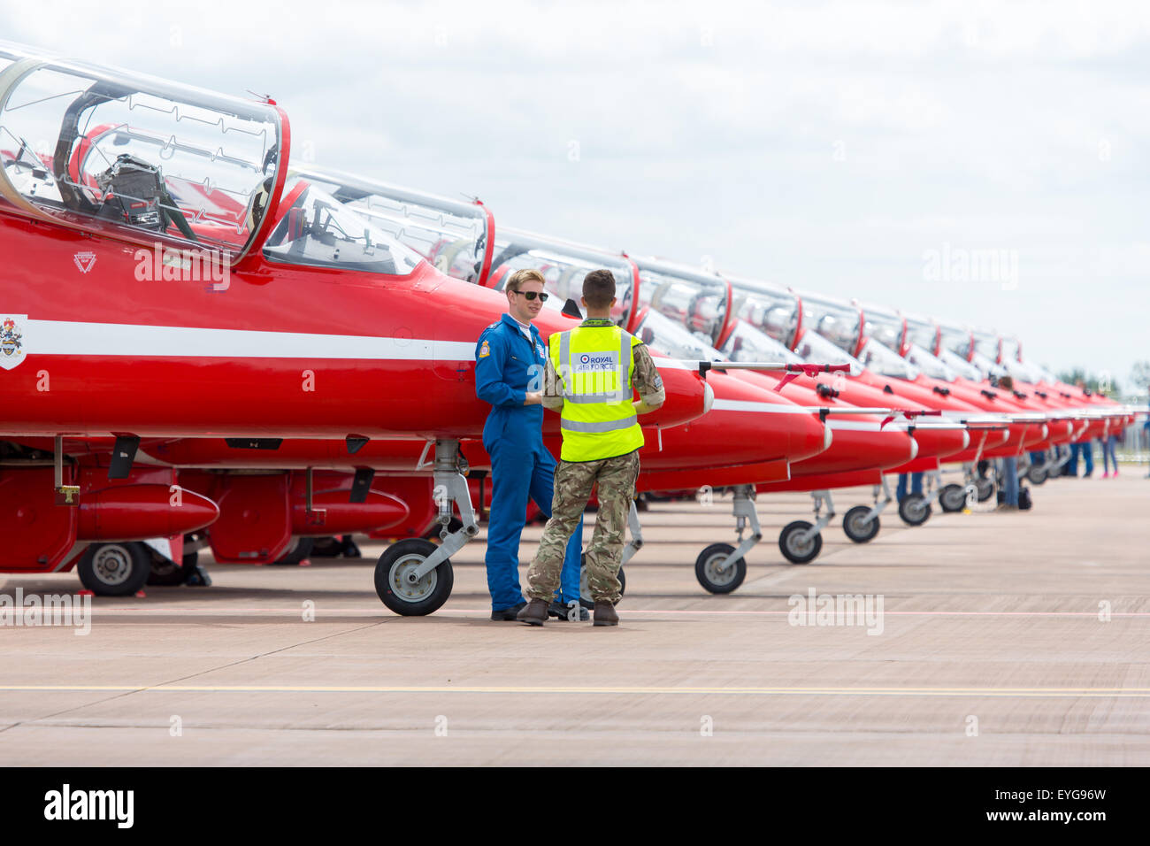 The red arrows circus hi-res stock photography and images - Alamy