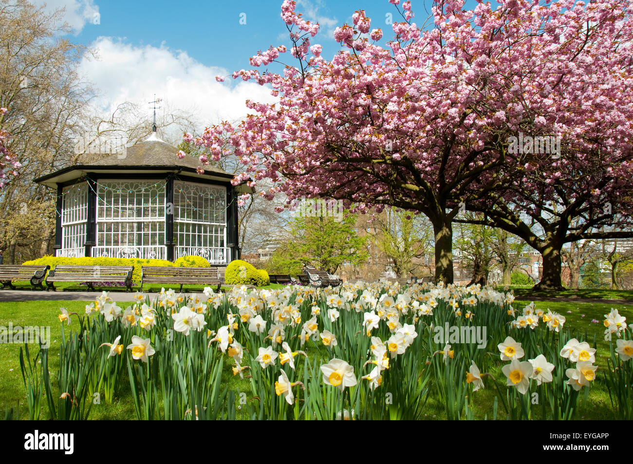 Nottingham castle hi-res stock photography and images - Alamy