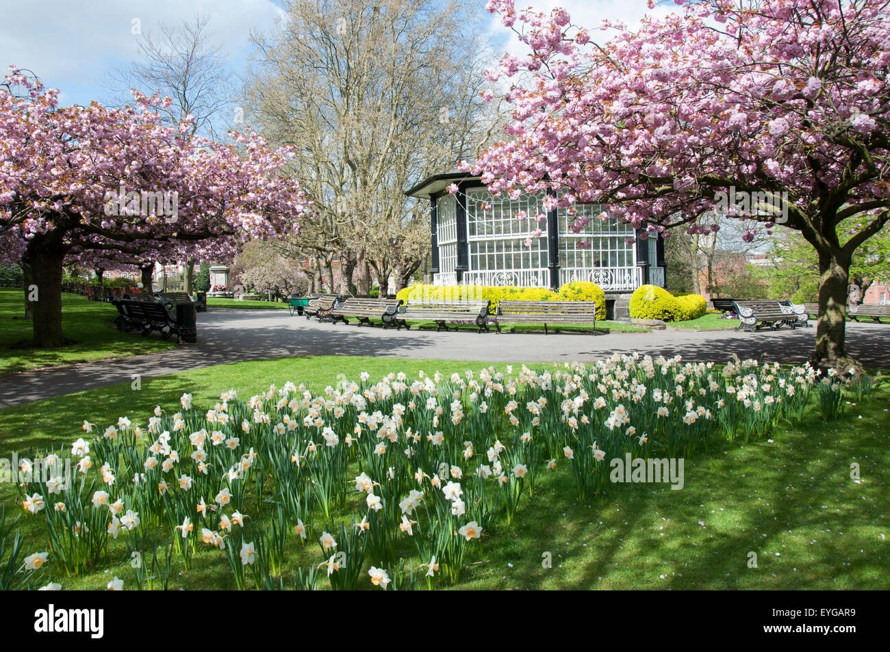 Spring at Nottingham Castle, Nottinghamshire England UK Stock Photo - Alamy