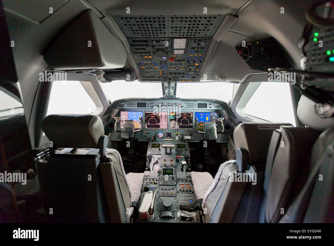 Inside view Cockpit G550 Stock Photo - Alamy
