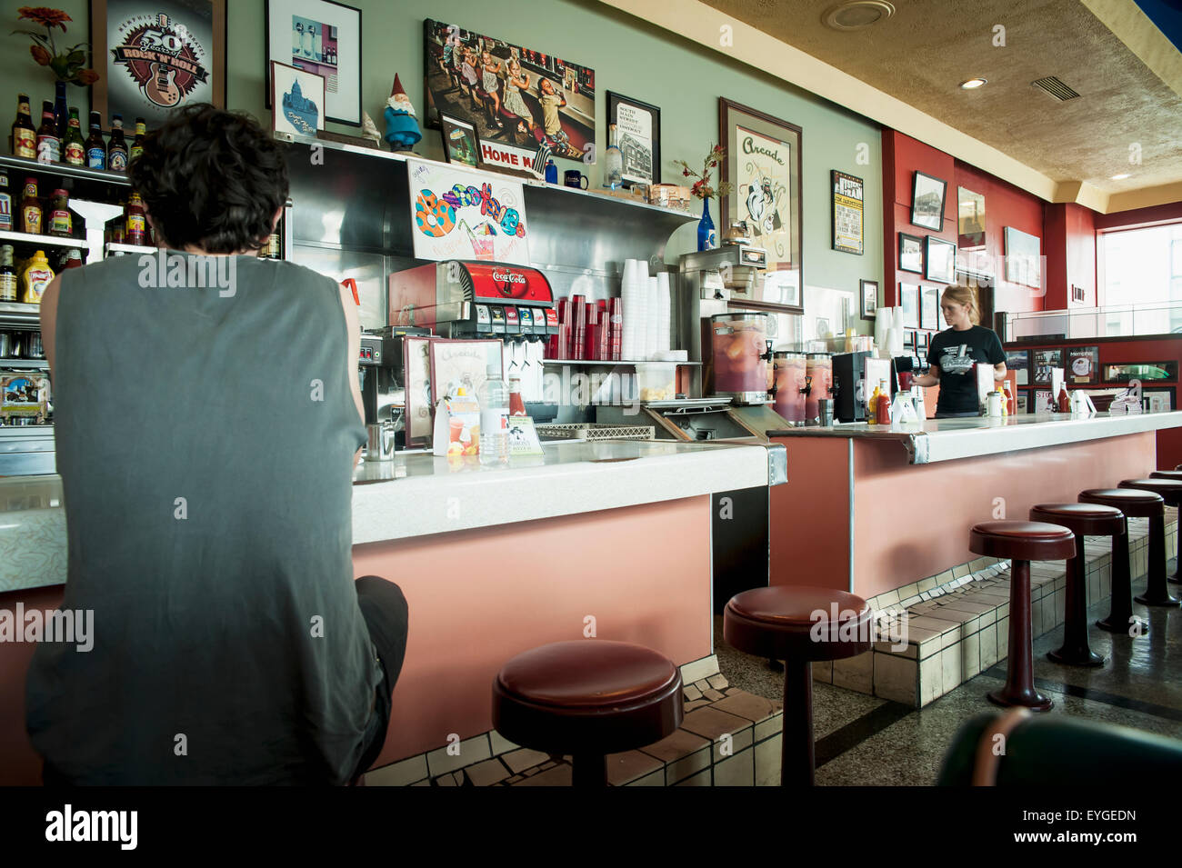 Arcade restaurant memphis hi-res stock photography and images - Alamy