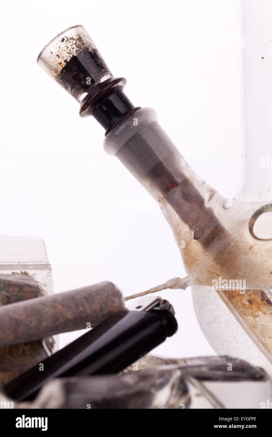 Marijuana Paraphernalia Stock Photos & Marijuana Paraphernalia Stock ...
