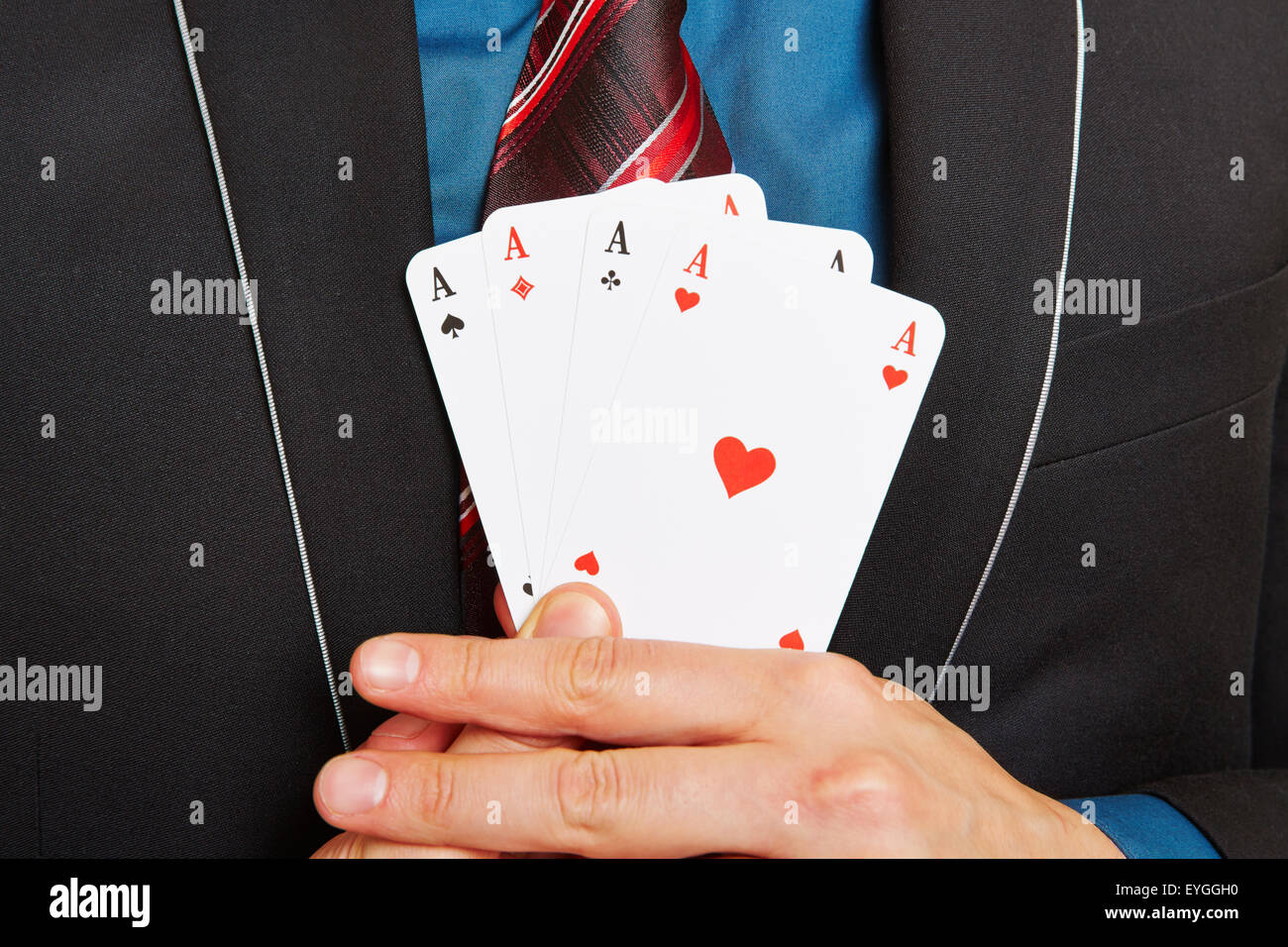 Hands holding cards hi-res stock photography and images - Alamy