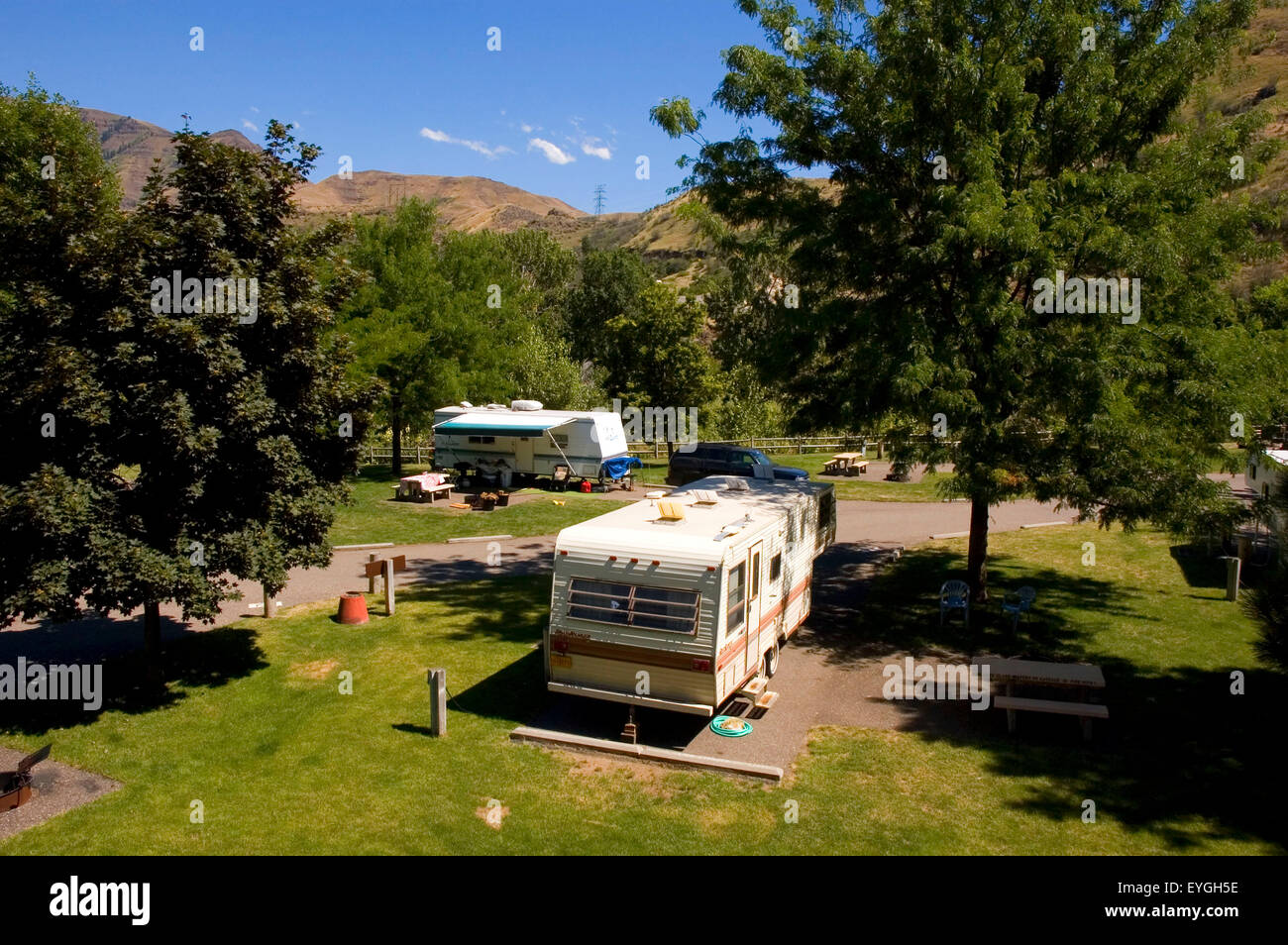 Motorhome at Campground, Copperfield Park, Oregon Stock Photo - Alamy