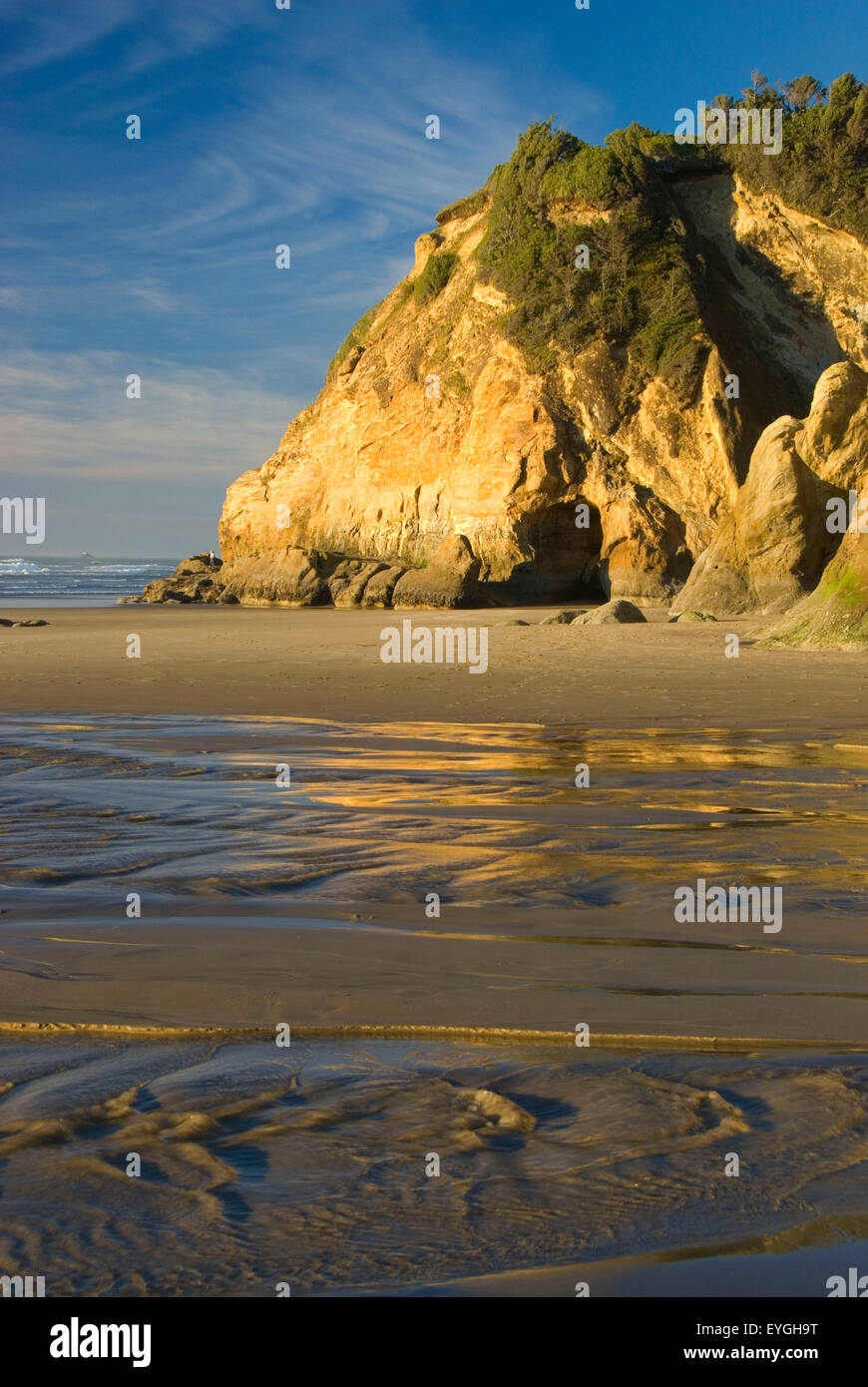 Beach and headlands, Hug Point State Park, Oregon Stock Photo - Alamy