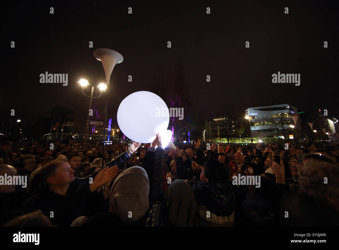 Berlin, Germany, light installation Light border on the 25th ...