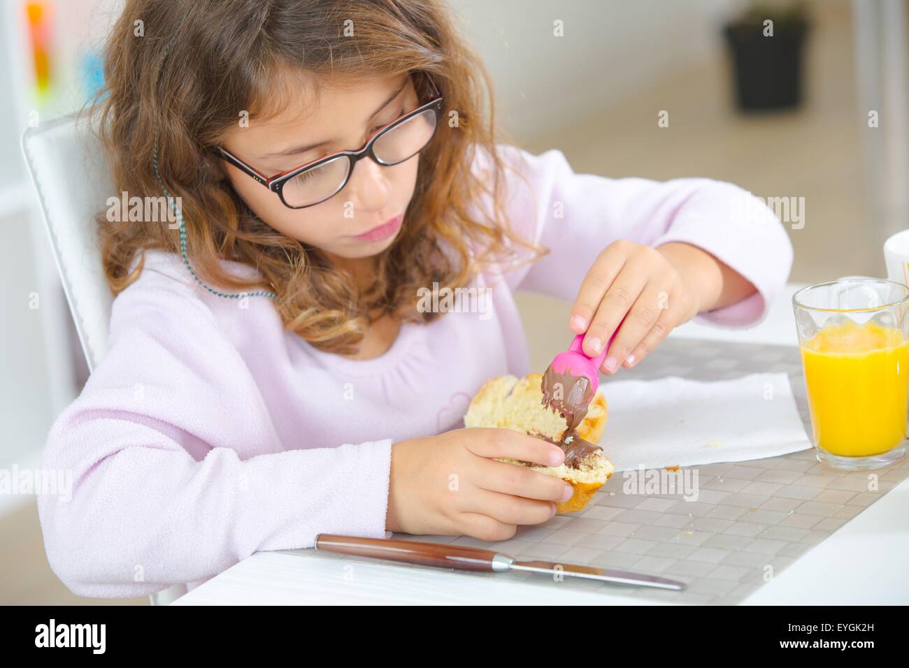 Healthy after school snack hi-res stock photography and images - Alamy