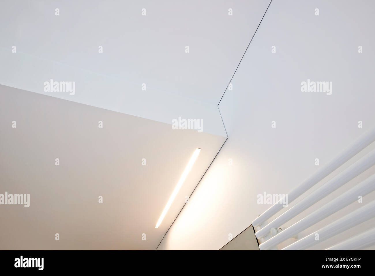 False ceiling structure hi-res stock photography and images - Alamy