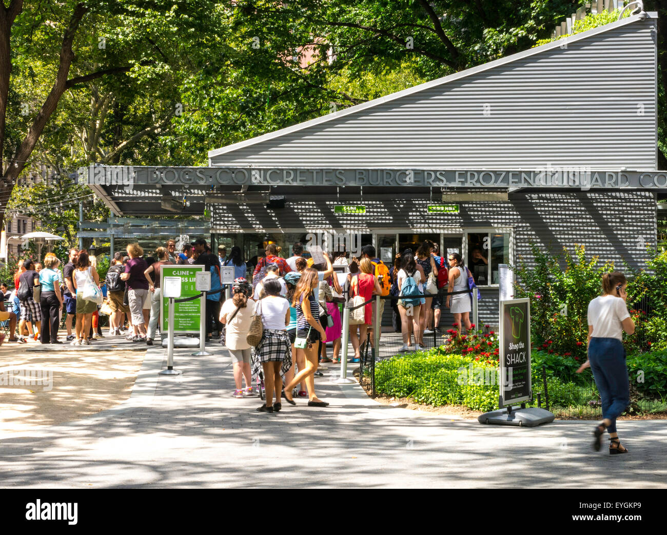 The Shake Shack, Madison Square Park, NYC Stock Photo - Alamy