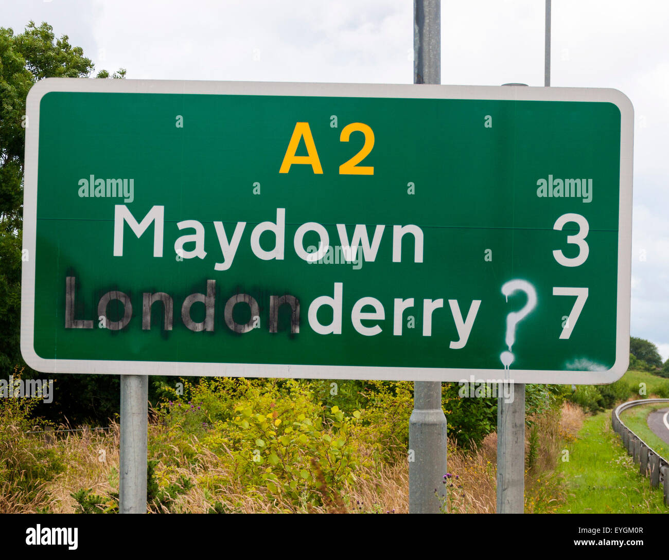 Derry/Londonderry, Northern Ireland. 29th July, 2015. A roadsign ...