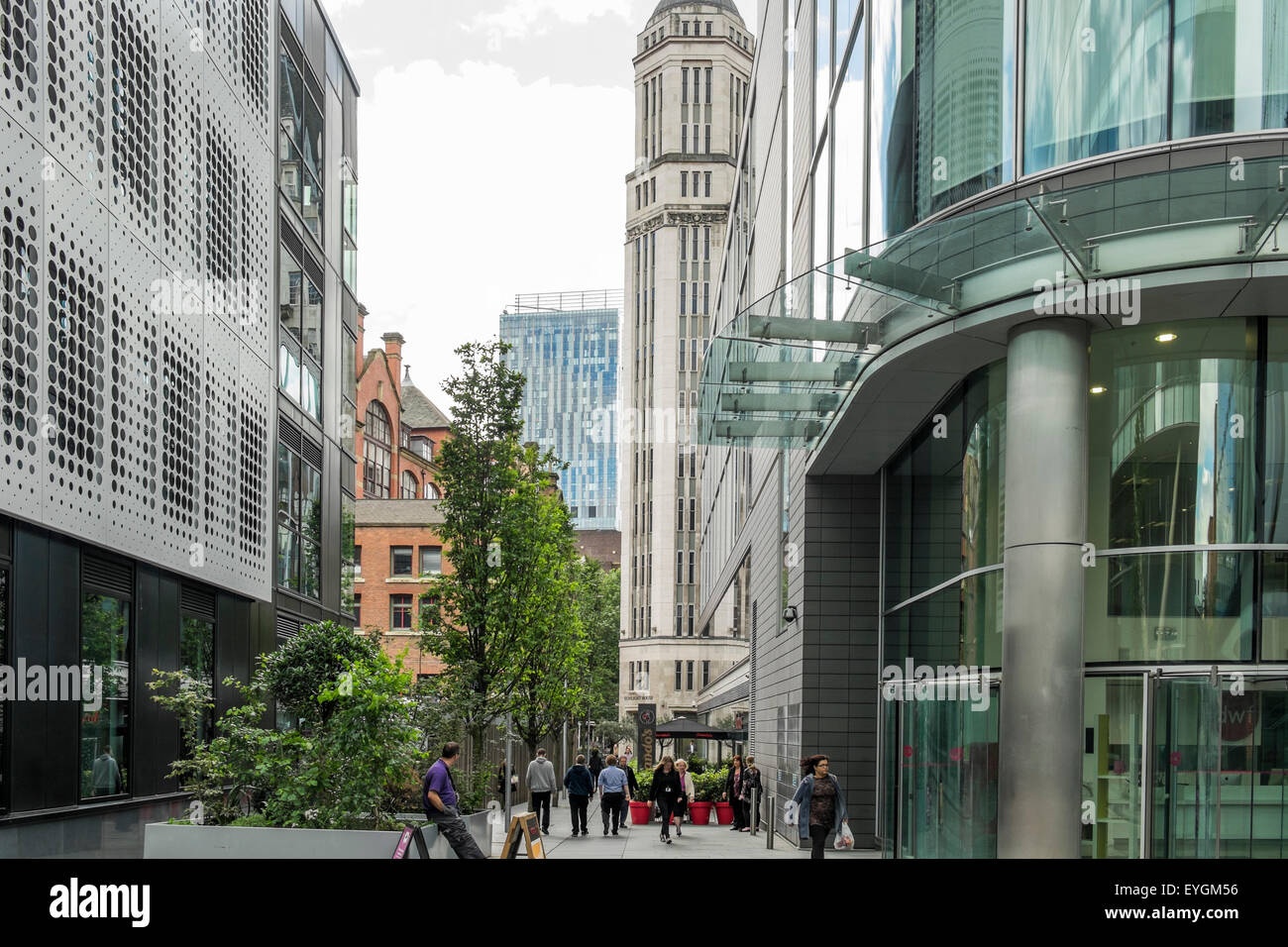 Outside view of a modern office block Stock Photo - Alamy