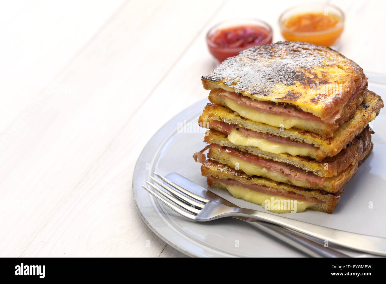 monte cristo sandwich, american food Stock Photo - Alamy