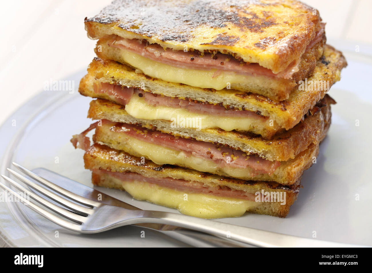monte cristo sandwich, american food Stock Photo - Alamy