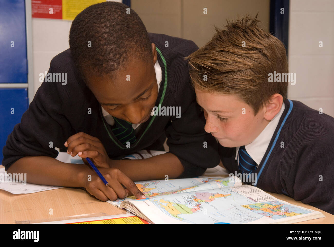 Geography lesson hi-res stock photography and images - Alamy