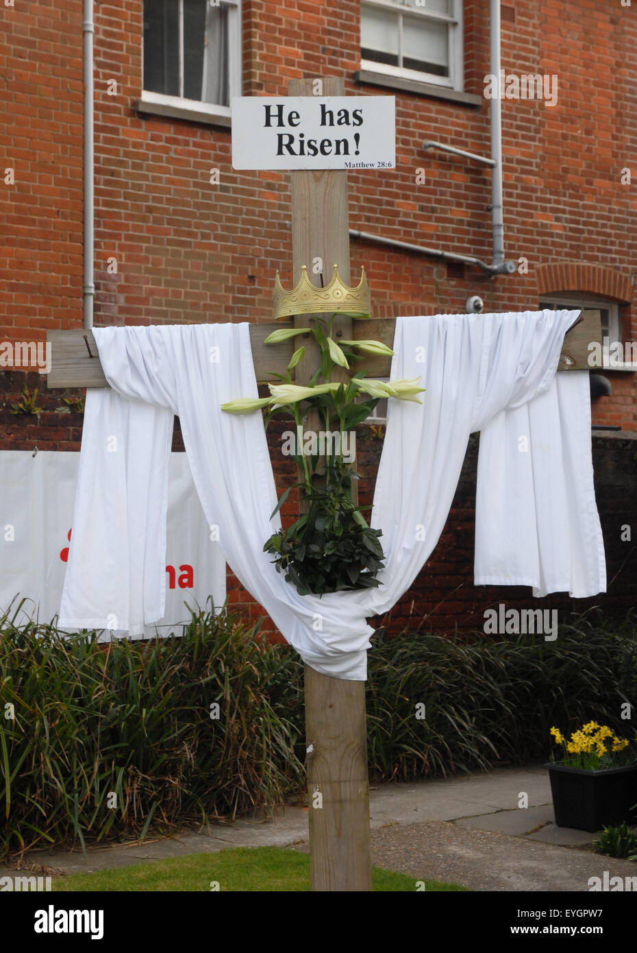 Easter draped cross hi-res stock photography and images - Alamy
