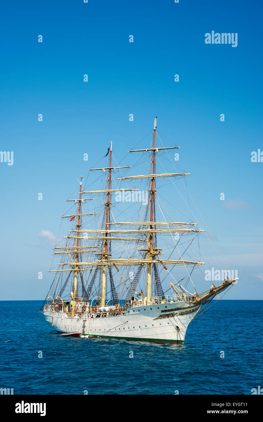 Brazil, Pernambuco, Sailing boat; Fernando de Noronha Stock Photo - Alamy