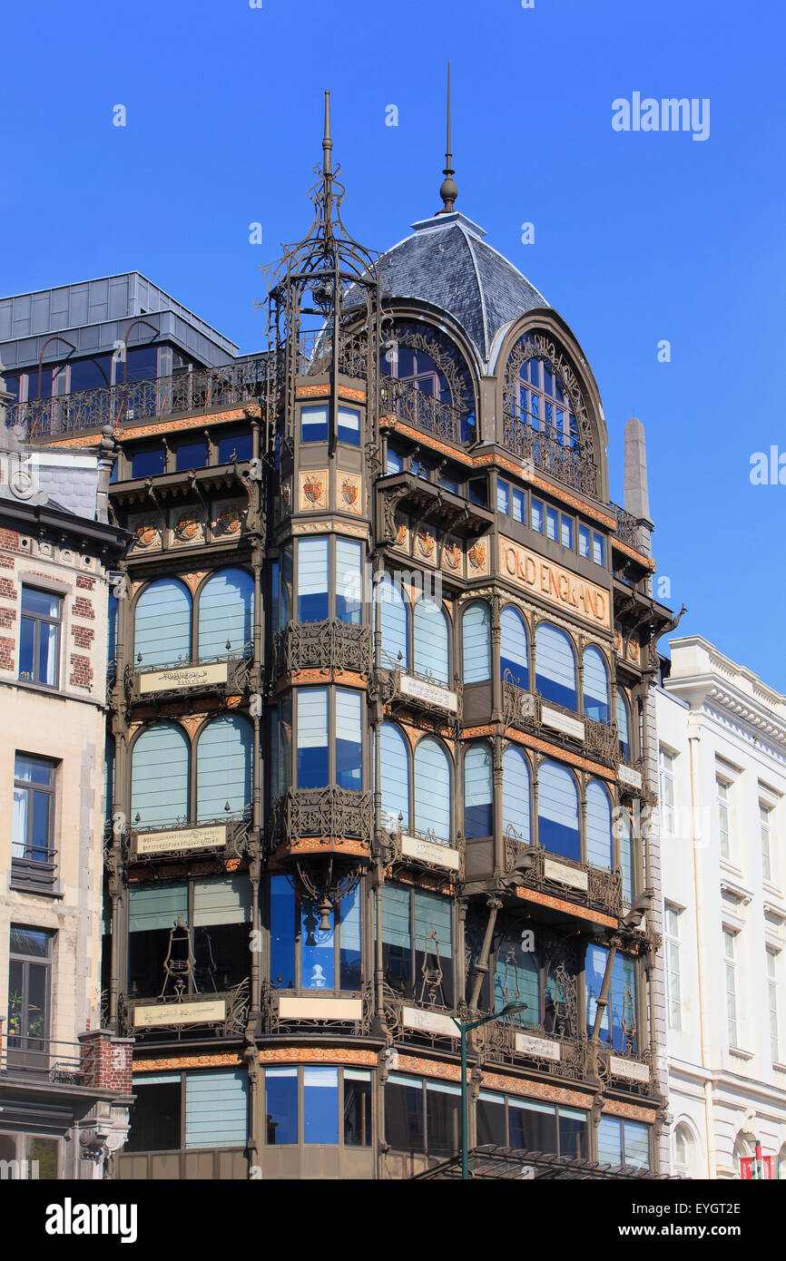 Old england building brussels hi-res stock photography and images - Alamy