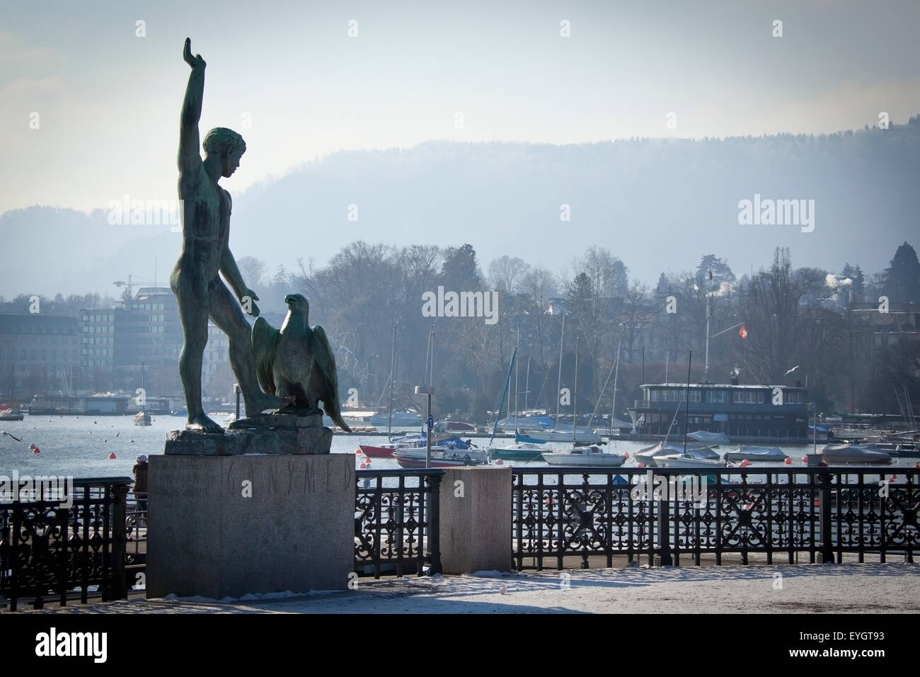 Statue snow zurich hi-res stock photography and images - Alamy
