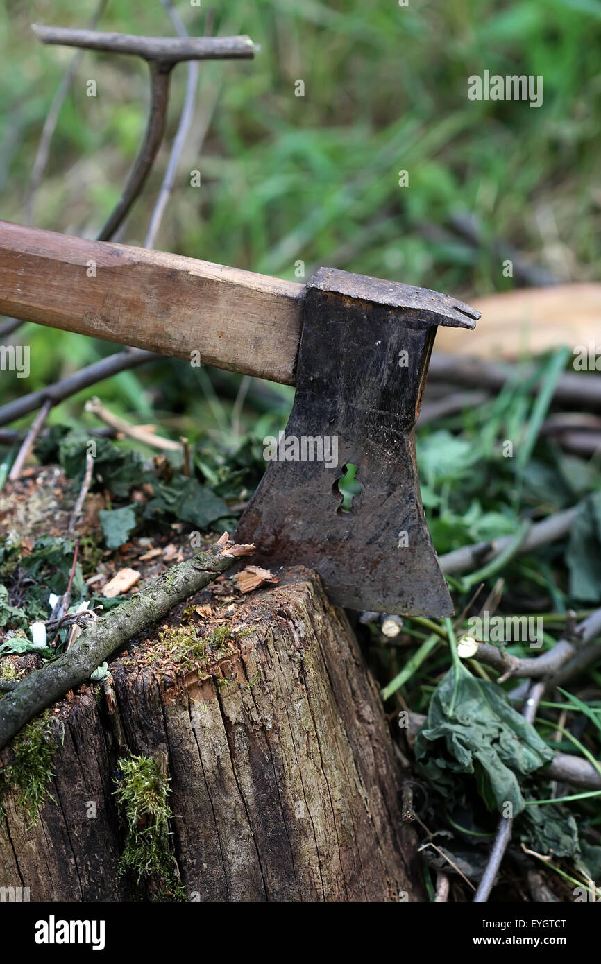 Timber axe hi-res stock photography and images - Alamy