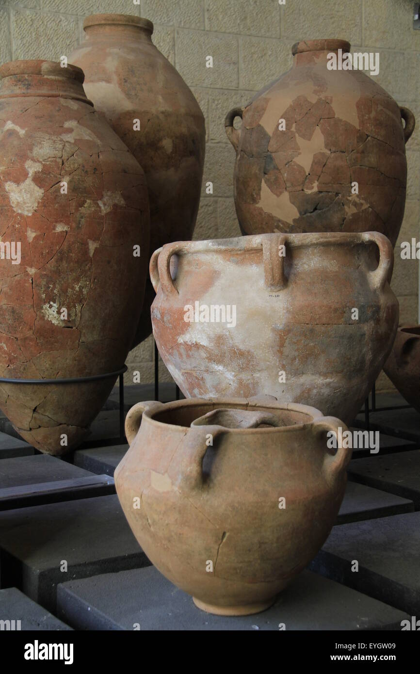 Storage vessels and cooking pots from Tel Dan, 12th century BC, at the ...